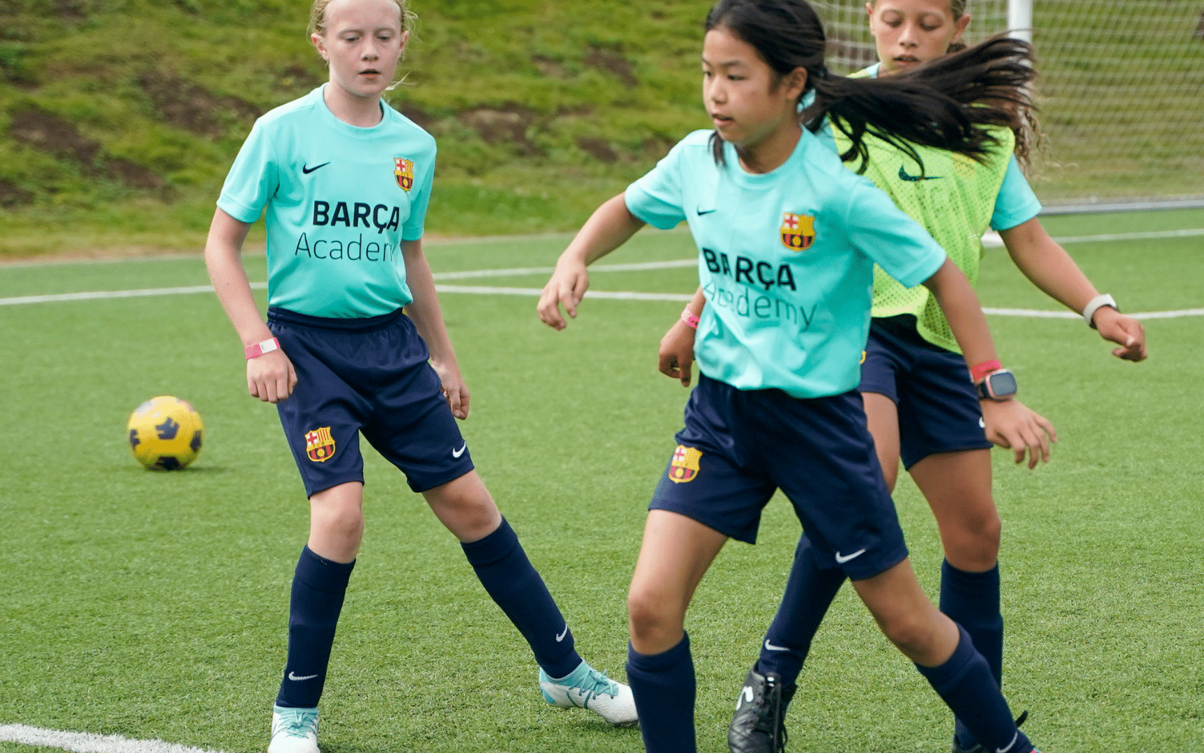 Soccer Warm Ups: Must-Do's and Examples - Barça Academy US