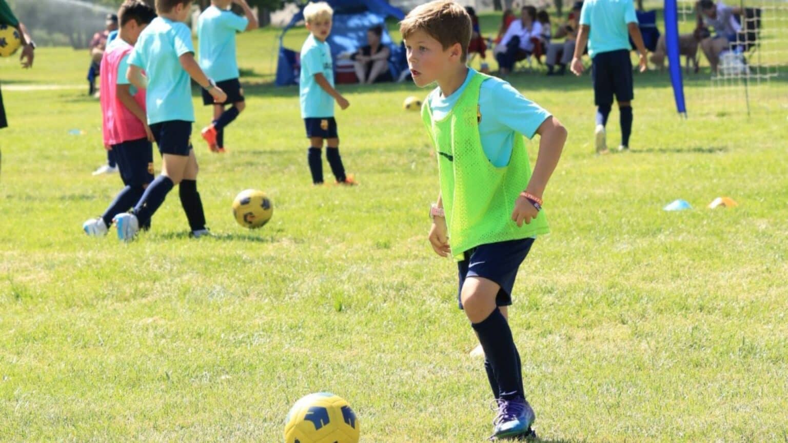 Scissors Kick in Soccer - Barça Academy US